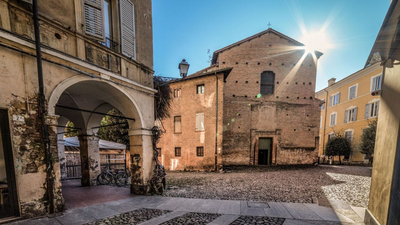 Romantic stops in and around Modena - VisitModena